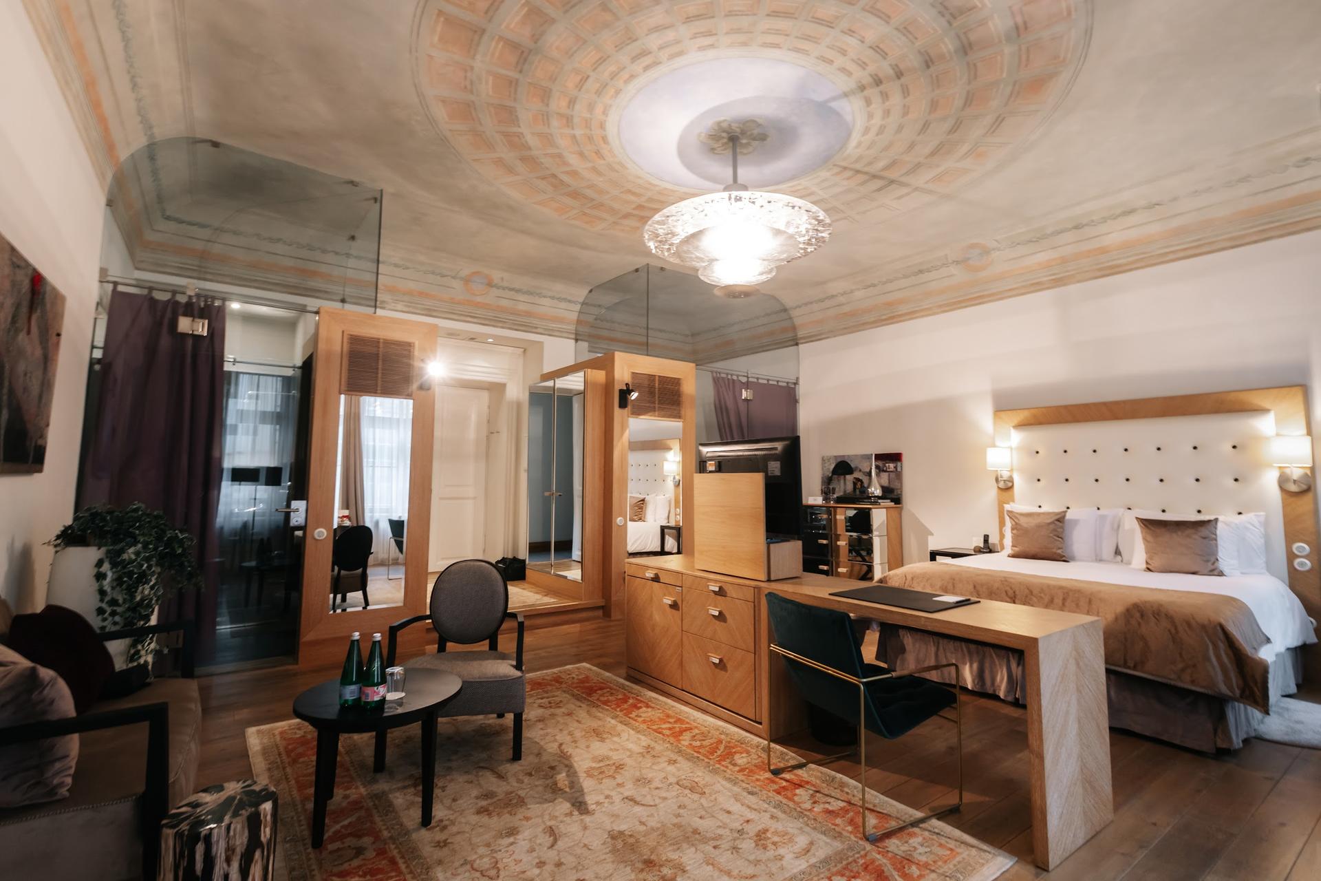 Deluxe Suite istaba | DOME Hotel